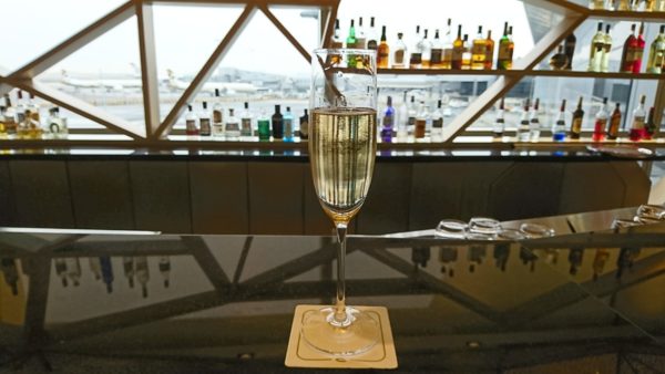 Etihad First Class Lounge champagne - InsideFlyer