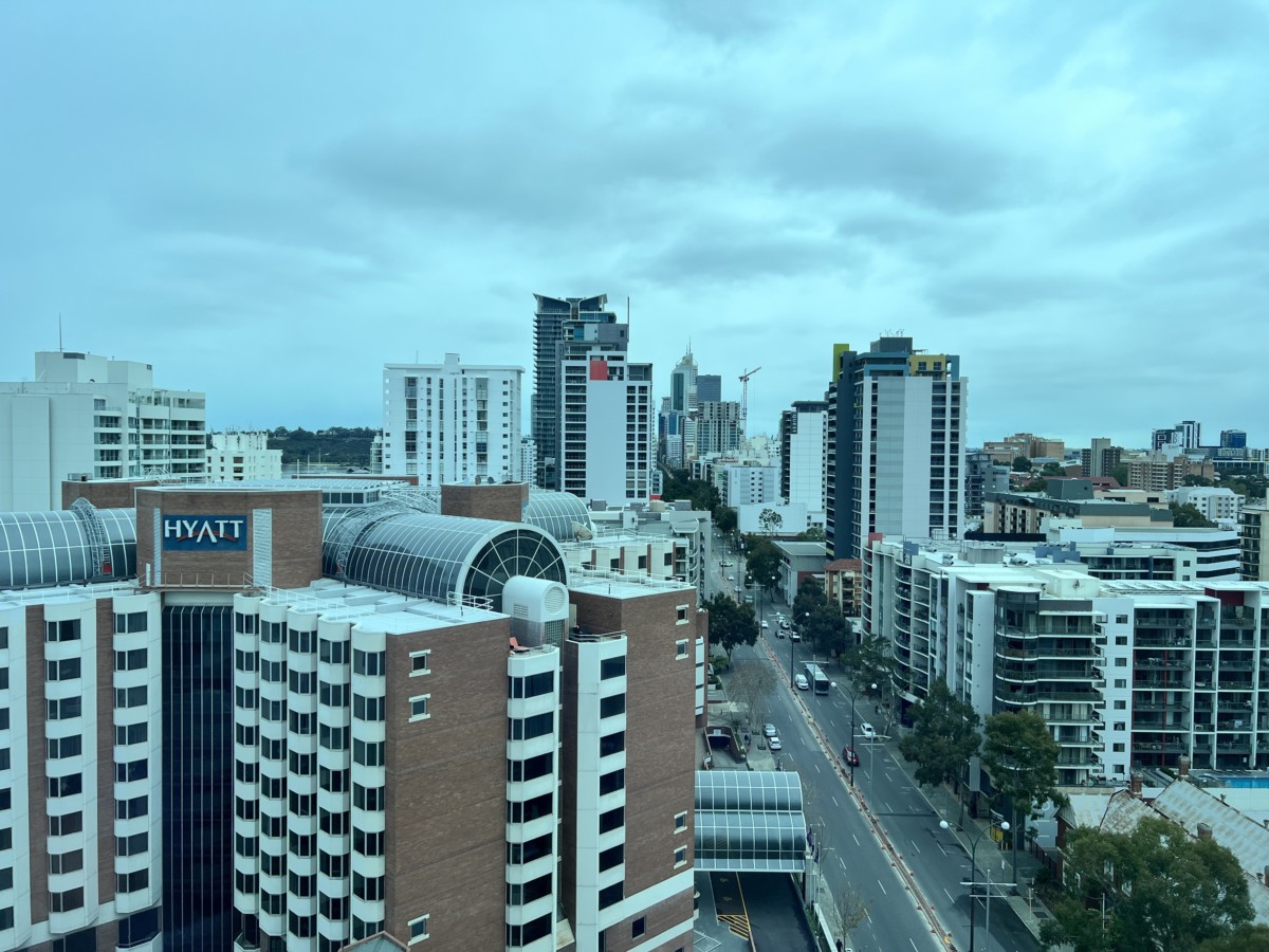 Review Ibis Styles East Perth Superior Room with King Size Bed City ...