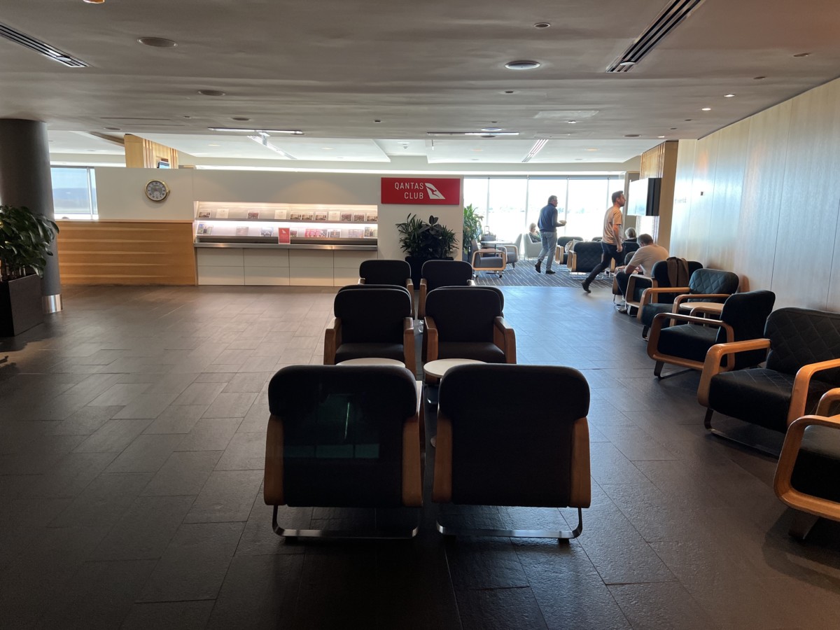 Review Qantas Club Lounge Perth Airport 11 - InsideFlyer