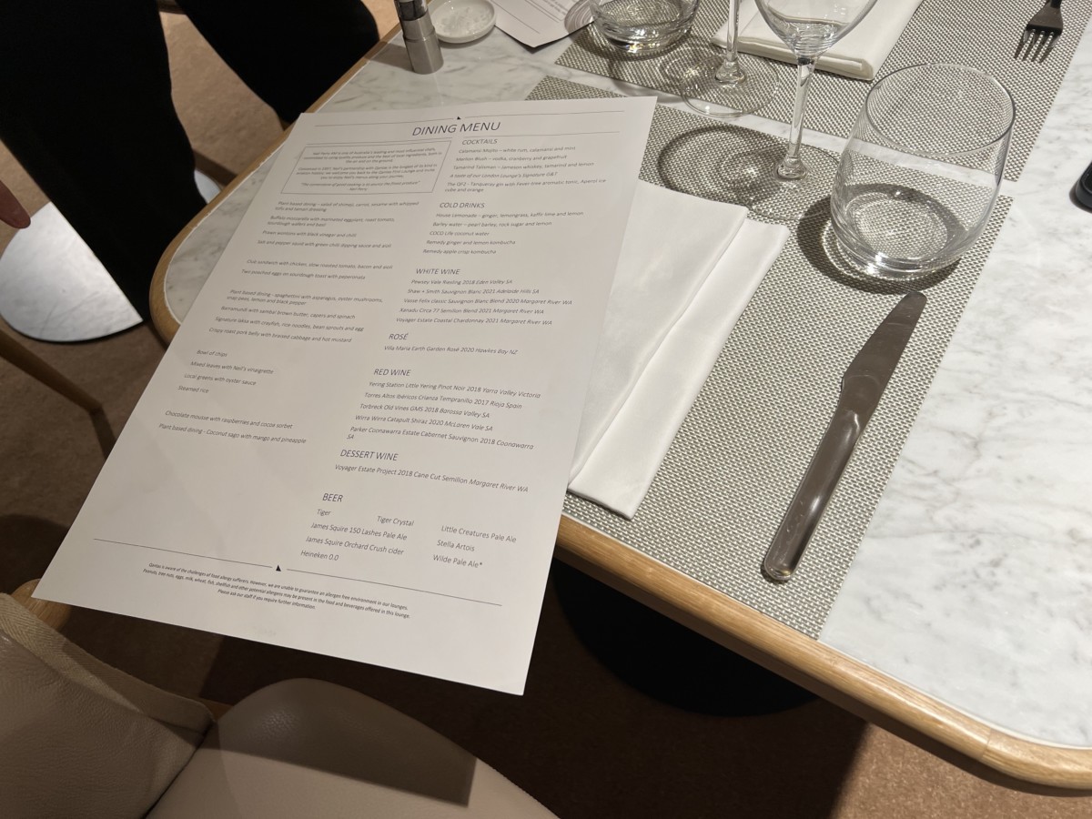 Review Qantas First Lounge Singapore Changi Airport Terminal 1 111 ...