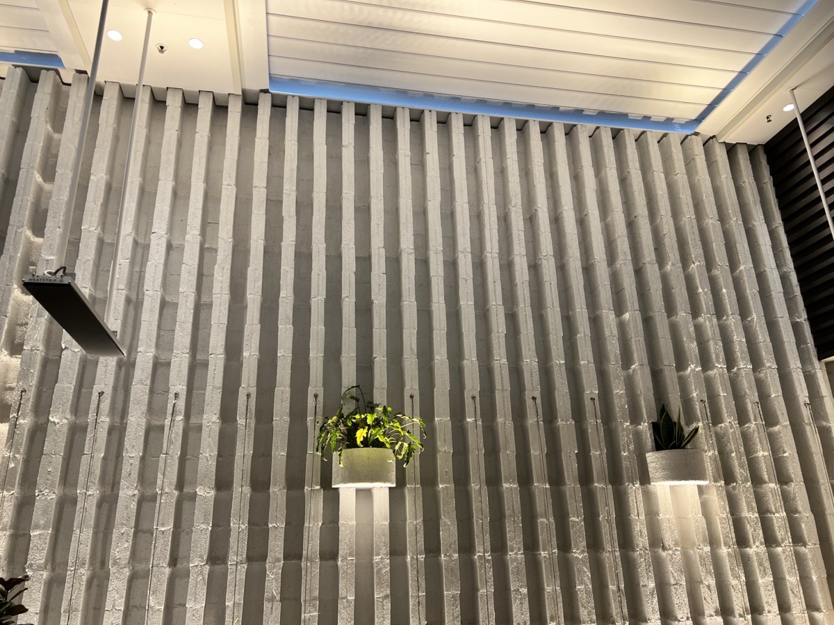 Review Qantas Perth Airport International Transit Lounge Terminal 3 35 ...