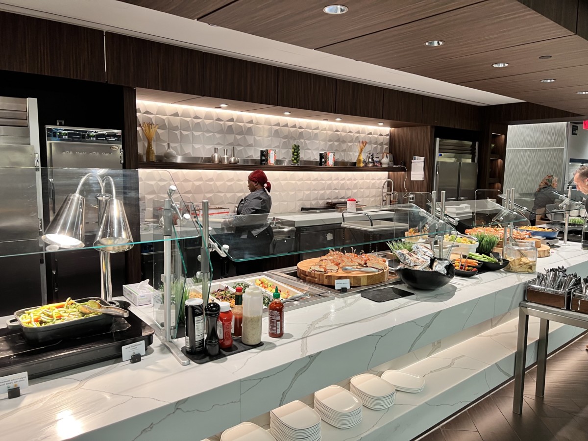 Review Delta Sky Club New York JFK, Terminal 4 – Concourse B near Gate ...