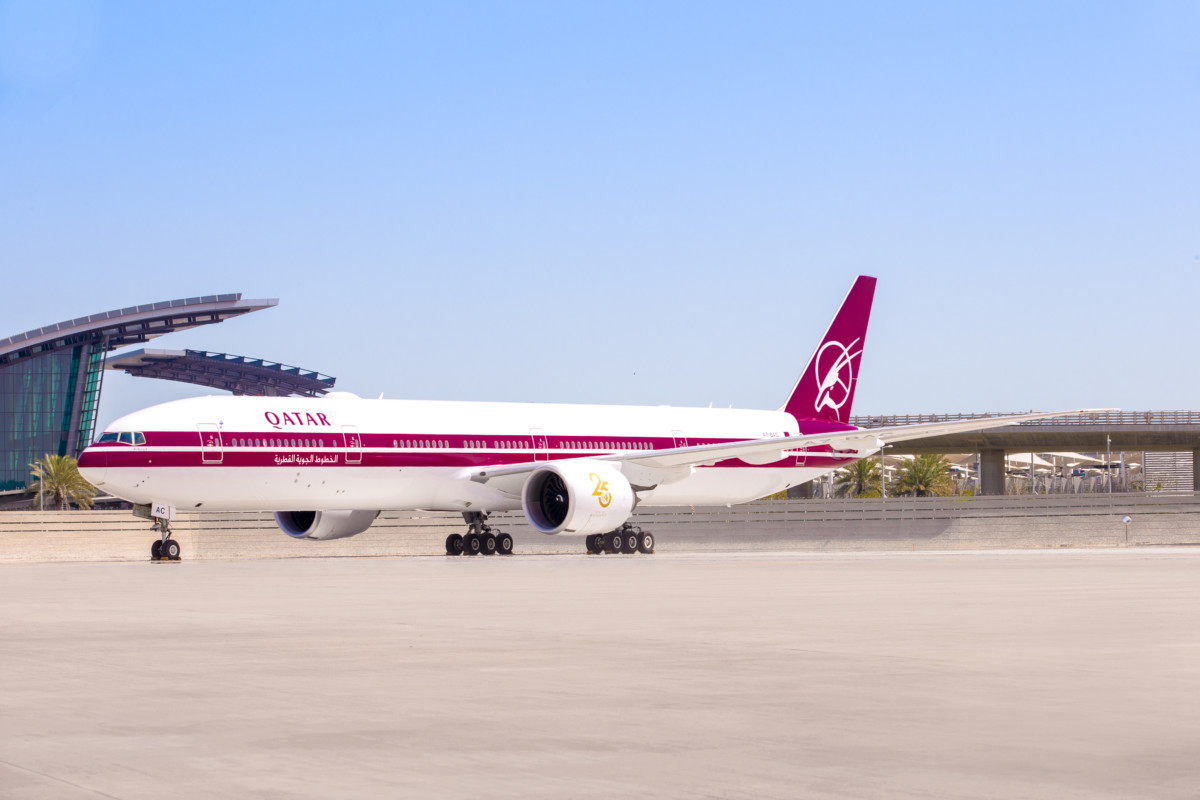 Qatar Airways Boeing 777-300ER Retro Livery - InsideFlyer