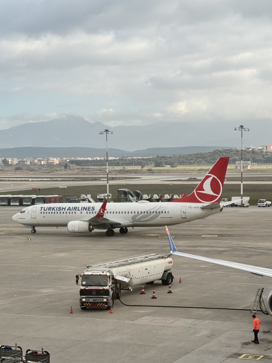 Lounge Review Primeclass Lounge Izmir Airport Domestic 28 - InsideFlyer