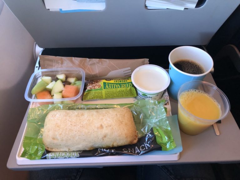 InsideLook: TUI Fly Boeing 737 MAX 8 | PH-TFT - InsideFlyer