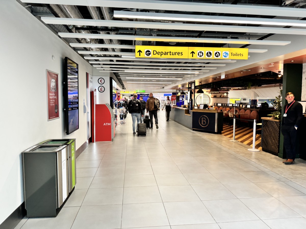 Lounge Review Northern Lights Executive Lounge Aberdeen International Airport ABZ 14 - InsideFlyer