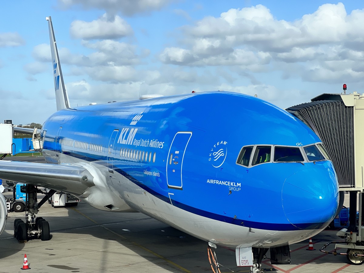 KLM PH-BQG Boeing 777-200 InsideFlyer 1 - InsideFlyer